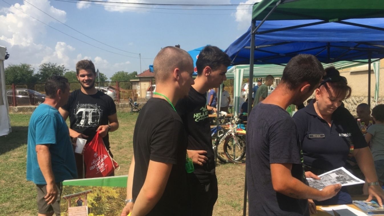 Kurdon, a Falunapon toboroztak