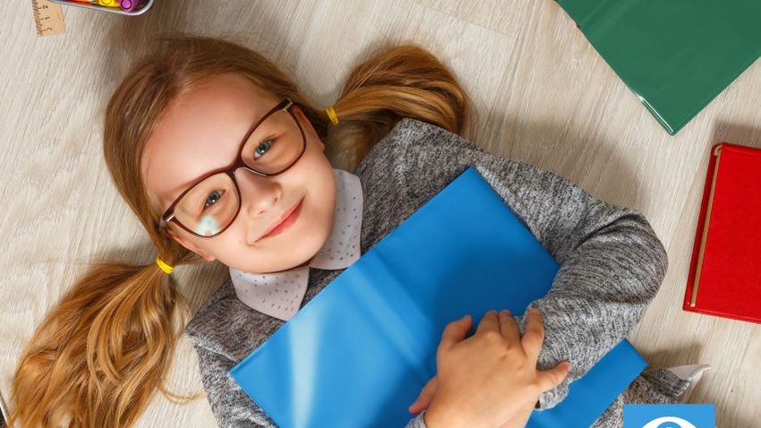 SZON - Védje gyermeke szemét a kék fénytől!