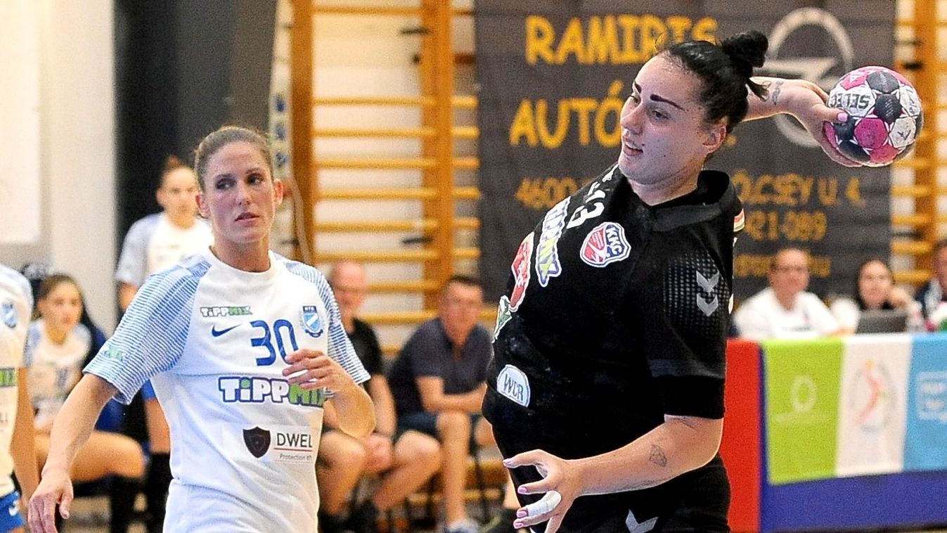 Kezükbe vennék saját sorsukat