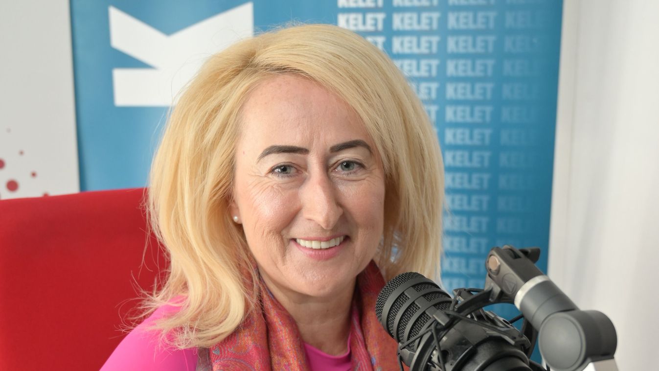 „Tündérkönyvtáros” Nyíregyháza szívében