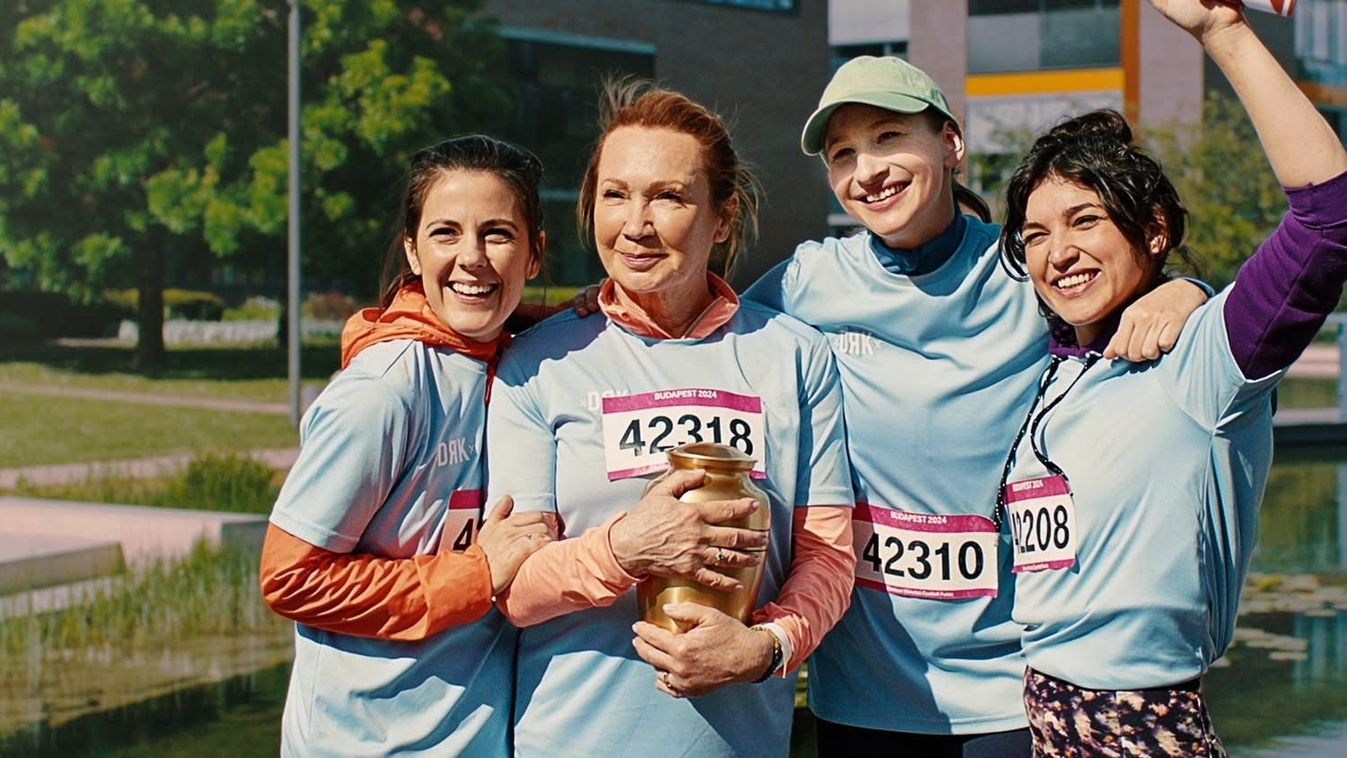 Tenki Réka és Csányi Sándor is futócipőt húznak.