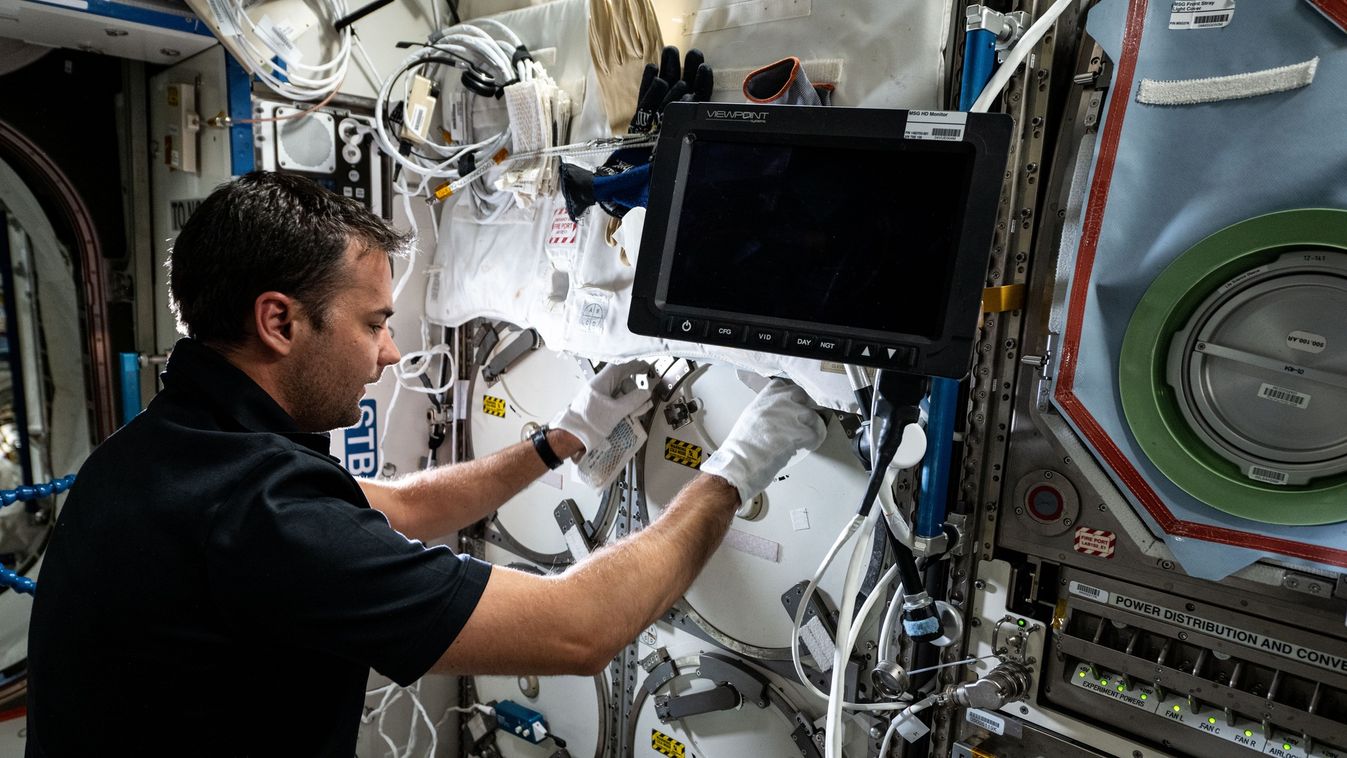 Mire használják ezt az űrben? Kapu Tibor gyakorlatban mutatta meg