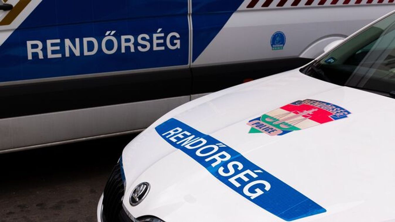 Baleset történt Vaján – egy autó az árokba sodródott