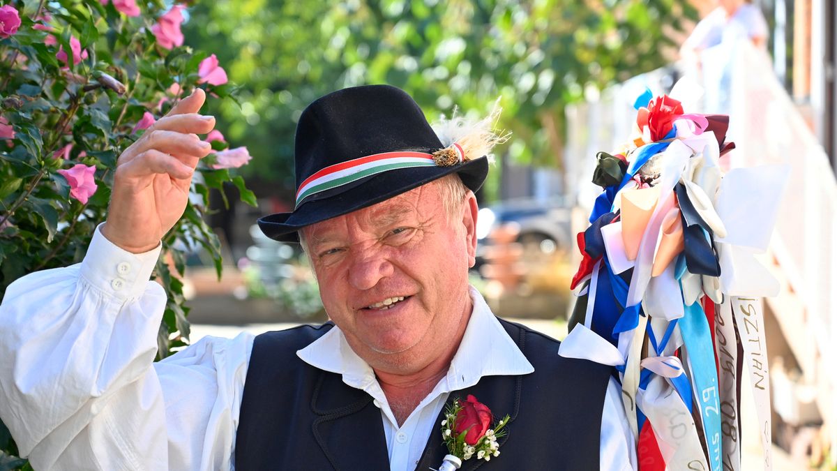 Szemők András vőfély: öt évtized és 1174 esküvő története