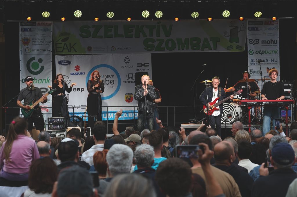 Bikini-koncert volt Nyíregyházán