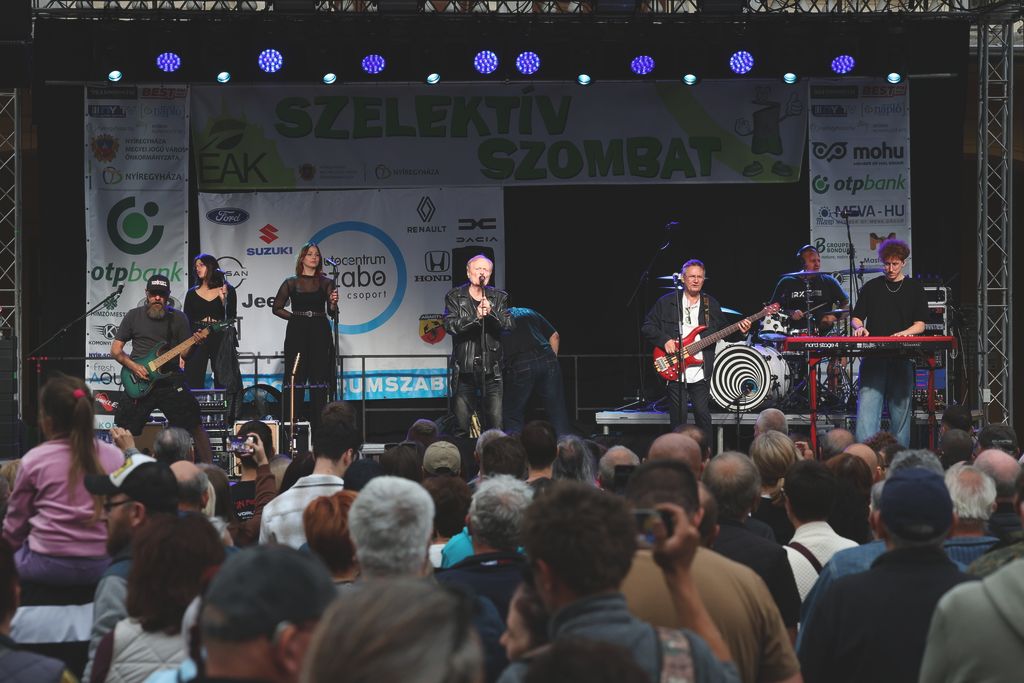 Bikini-koncert volt Nyíregyházán